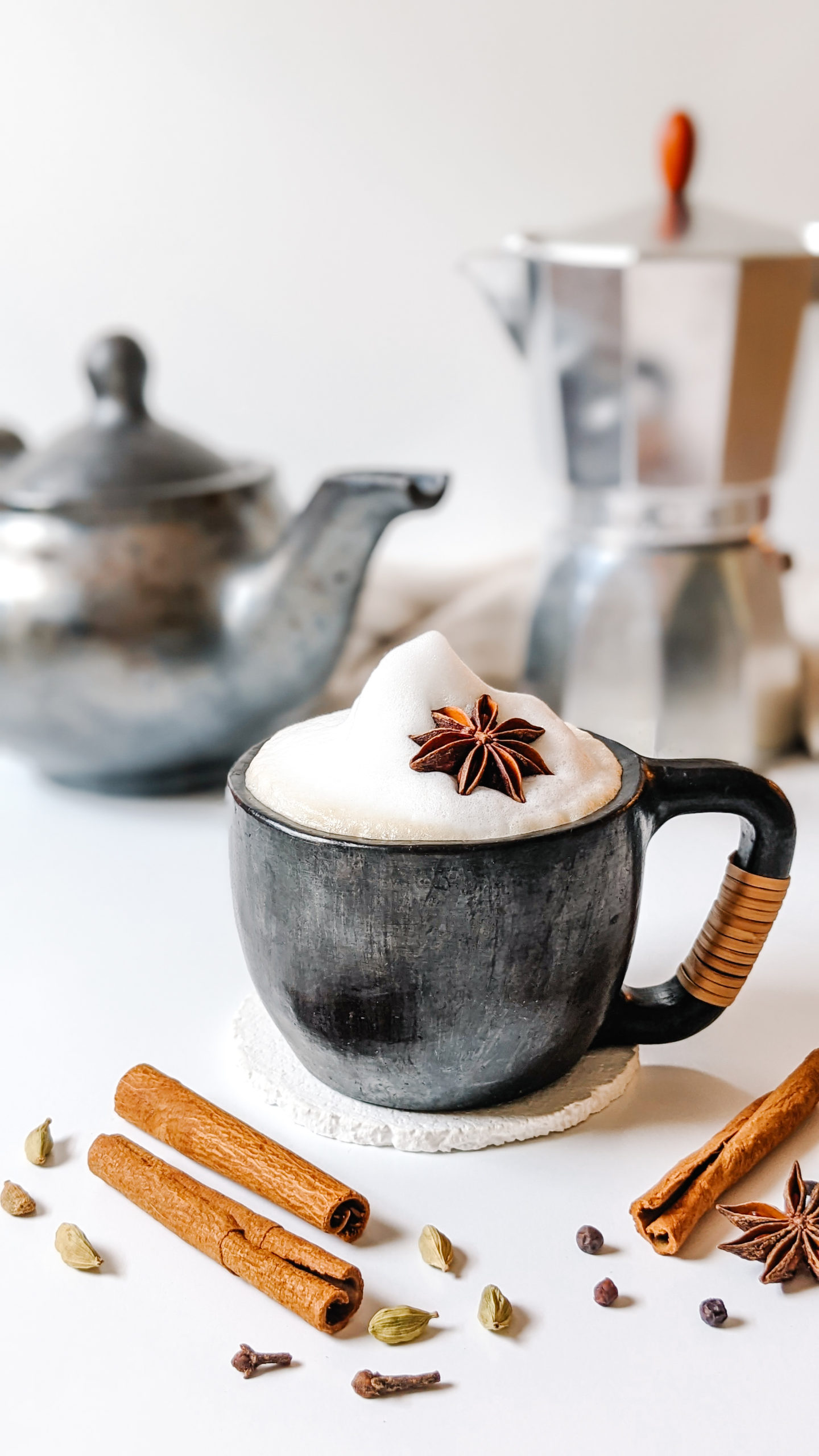 Dirty Chai Latte (Hot or Iced) - The Cup of Life