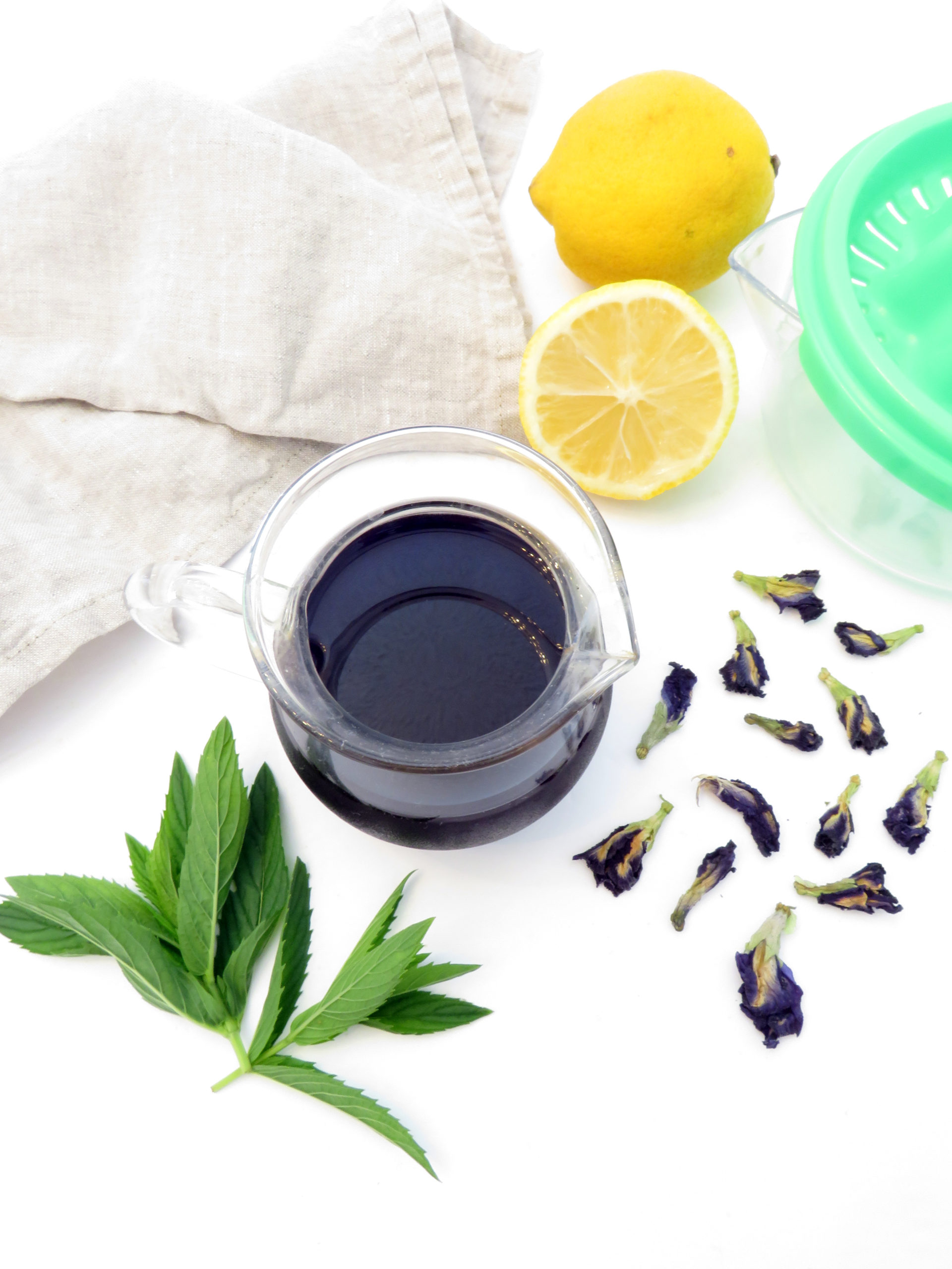 Butterfly Pea Flower Tea Lemonade (herb infused!) - The Cup of Life