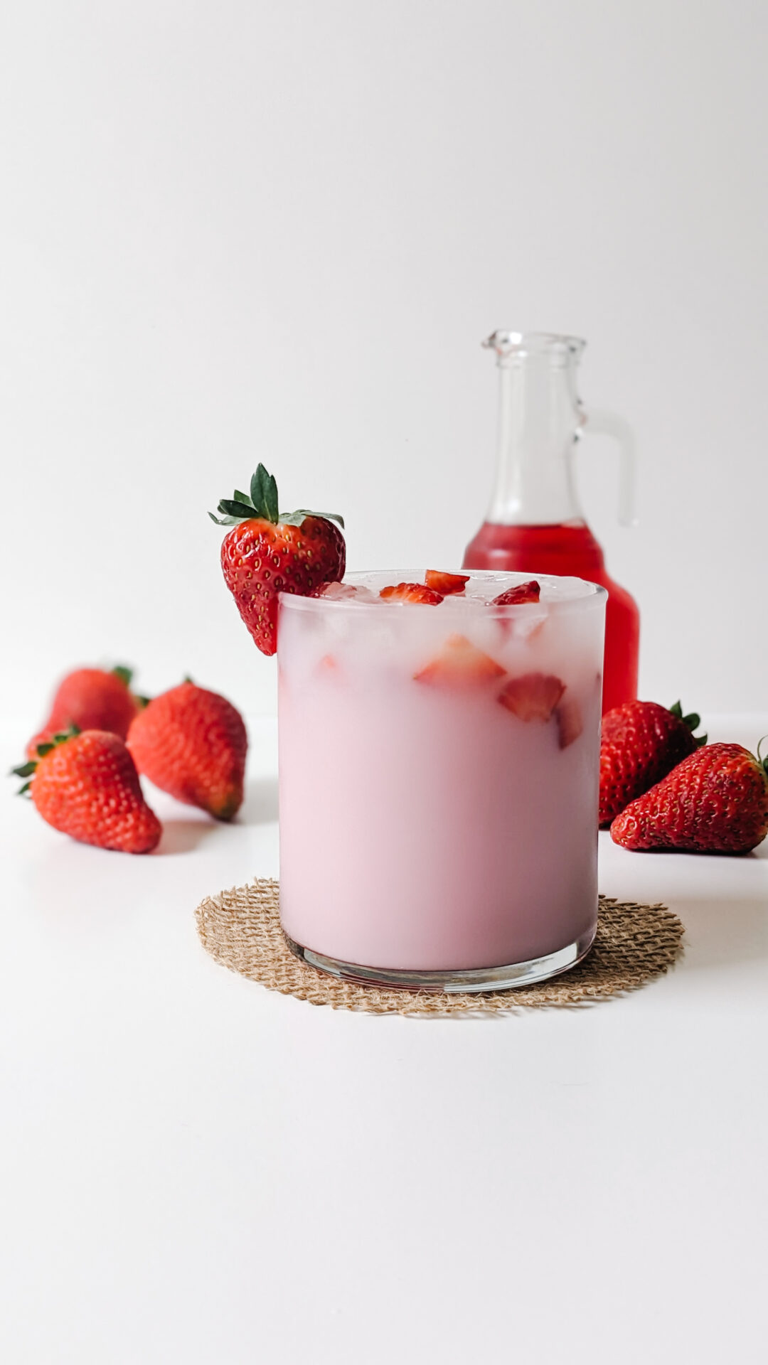 Strawberry Milk Tea - The Cup of Life